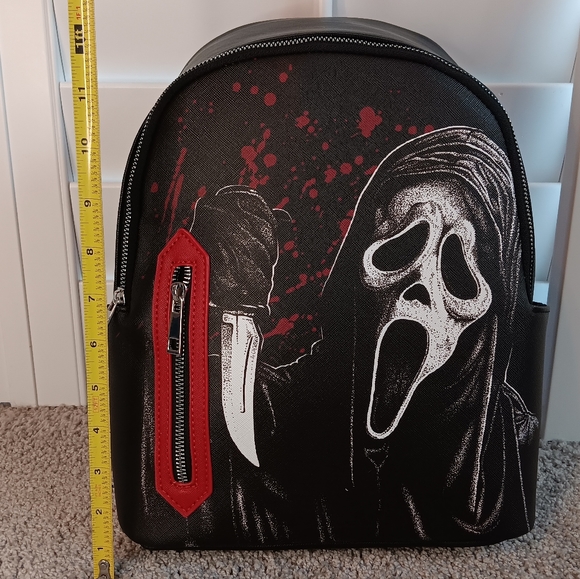 Loungefly | Bags | New Bioworld Ghostface Mini Backpack Scream ...